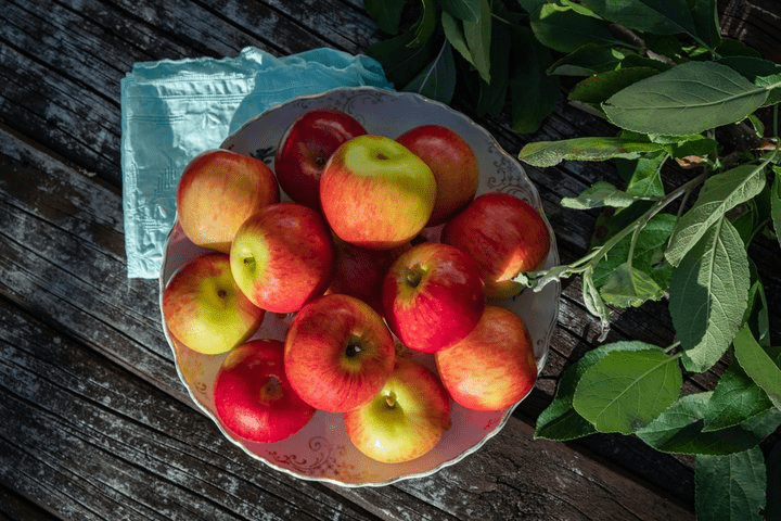 Buy British JAZZ™ Apples! - JAZZ Apple UK